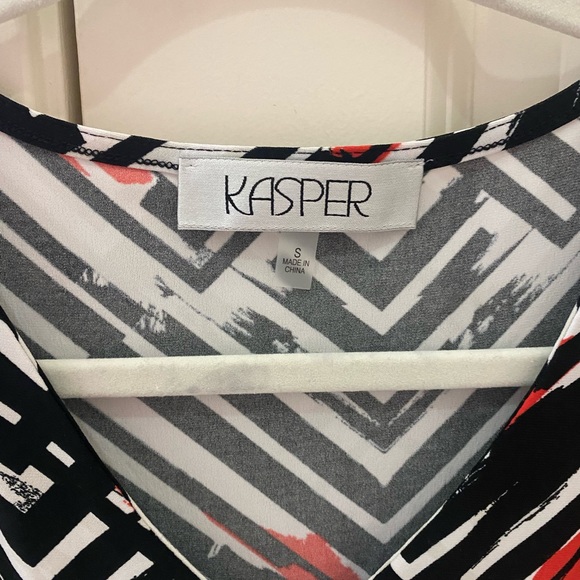 Kasper | Tops | Kasper Black And Red Business Tank | Poshmark